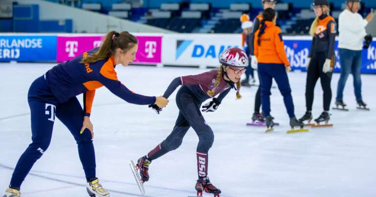 Win een shorttrackclinic met TeamNL! | KNSB