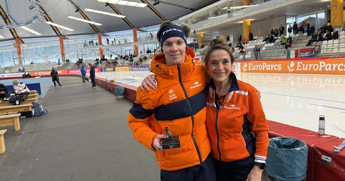 Stijn van de Bunt ontvangt 'het Schaatsje" | KNSB